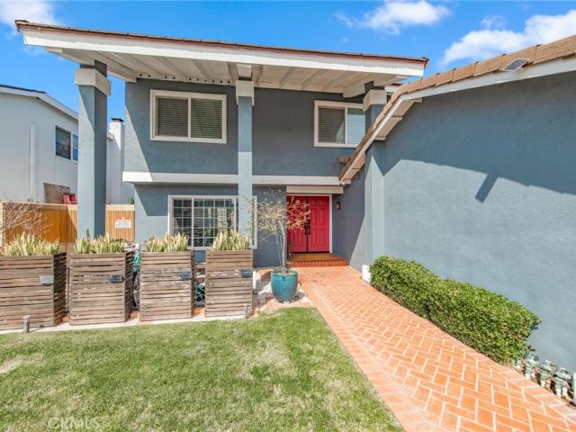 8921 Burlcrest