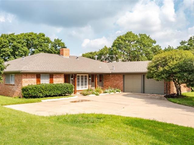 8921 Crosswind Drive