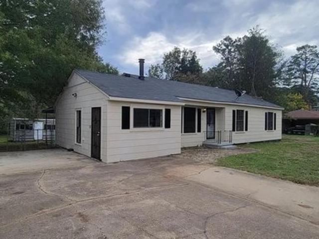 8921 Ferndale Ln, Shreveport, LA 71118