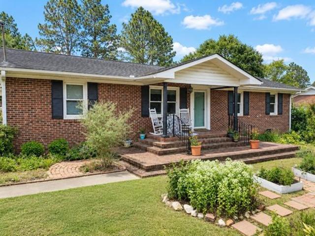 8921 US Highway 301 S, Four Oaks, NC 27524