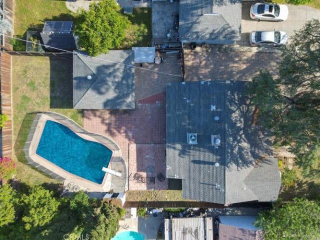 8922 Rathburn Ave, Northridge, CA 91325