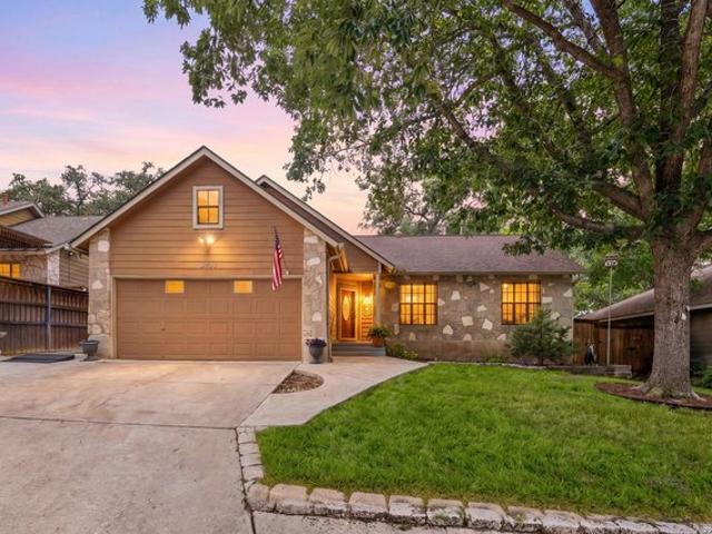 8923 Peaceful Grv, San Antonio, TX 78250