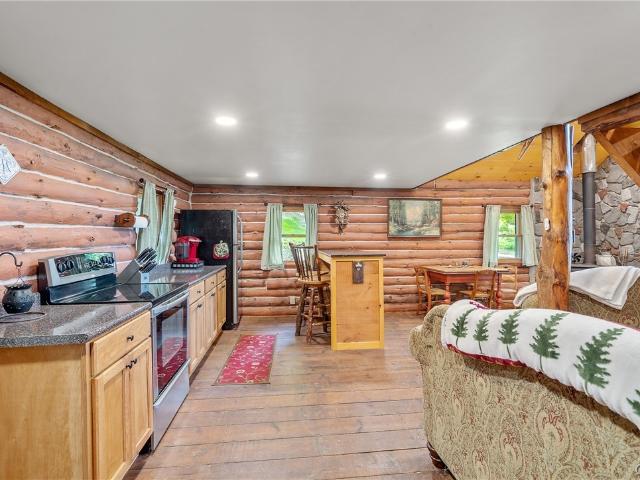 8923 Wildwood Chase