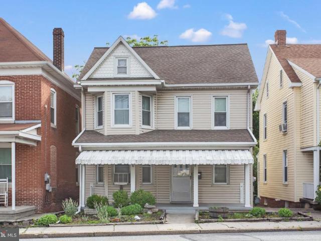 892 Baltimore Street
