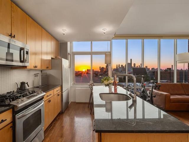 892 Bergen St Apt 10D, Brooklyn, NY 11238