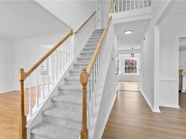 892 Daniel Maloney DR