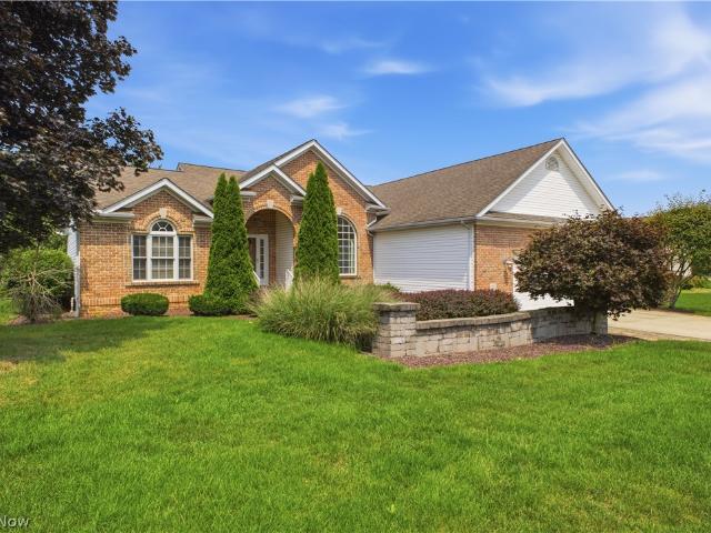 892 Mayfield Drive