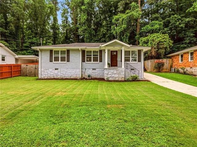 892 Scott Cir, Decatur, GA 30033