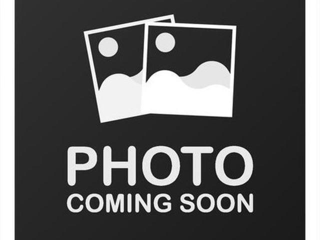 8934 N Lake Dr, Bayside, WI 53217