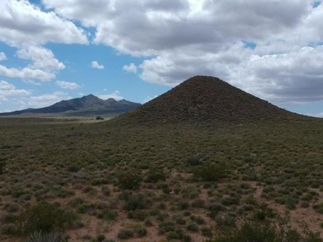 8934 Huntington Ave, Kingman, AZ 86401