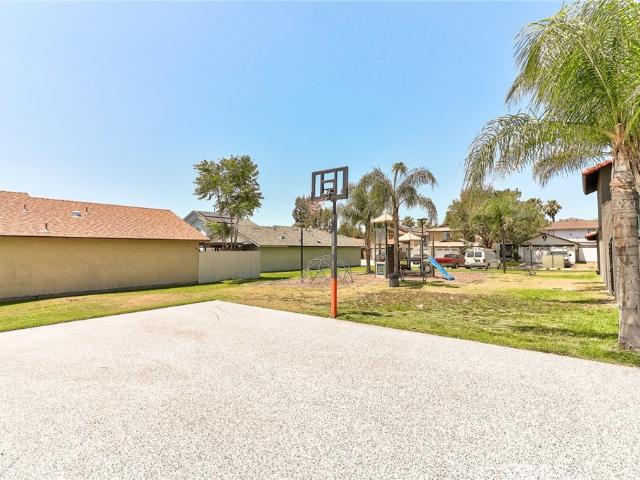 8936 summerwood way