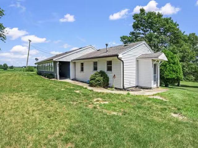 8937 Day Rd, Pittsford, MI 49271 MLS 24036707