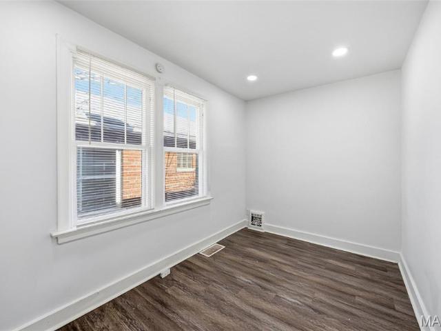 8937 Edna St, Louis, MO 63147 | MLS #26012