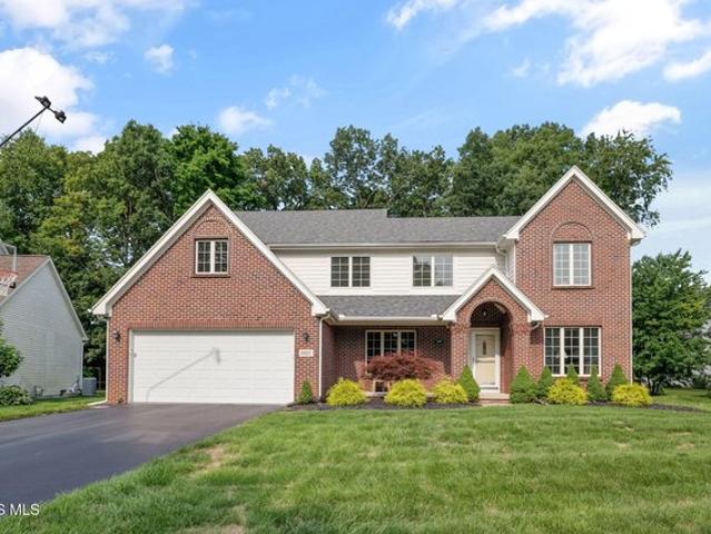 8937 Sycamore Trl, Sylvania, OH 43560