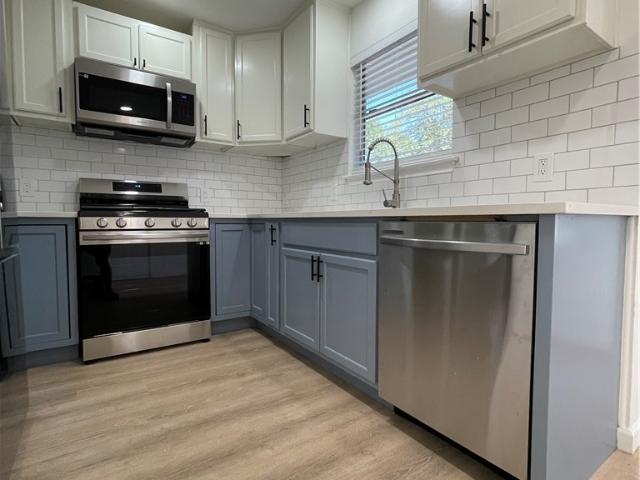 8939 Anna St, Austin, TX 78748 | MLS #6198 | Compass
