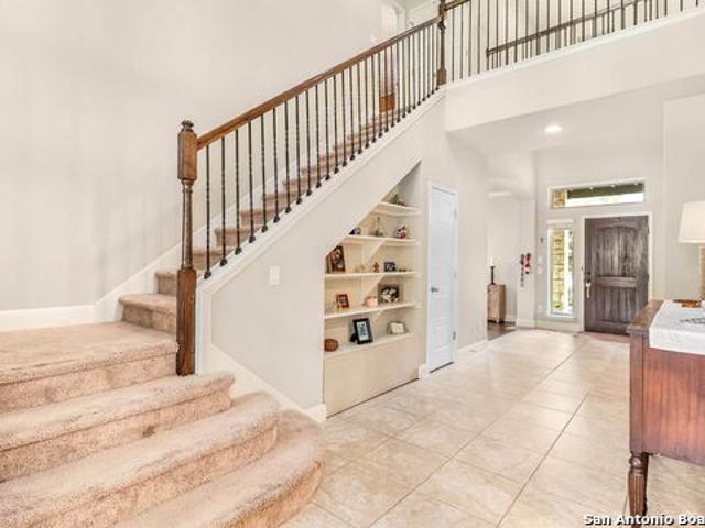 8930 High Branch