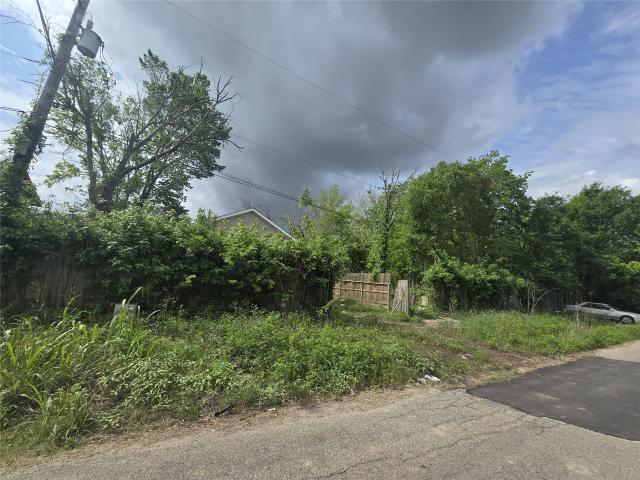 8930 Hollock St, Houston, TX 77075 | MLS #21002