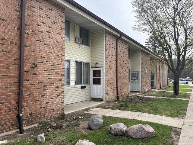 8931 N Swan Rd Unit B, Milwaukee, WI 53224