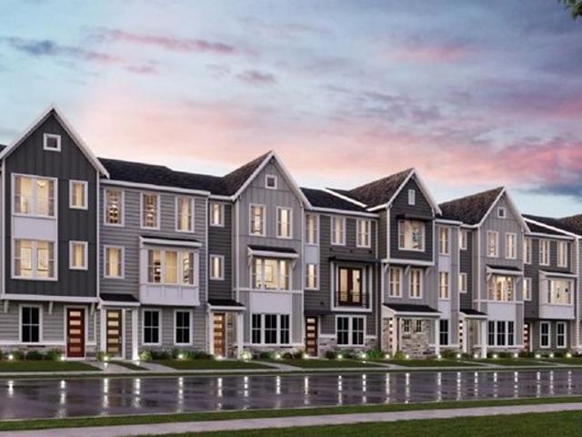 8931 E Gateway Hts, Saint Louis, MO 63144