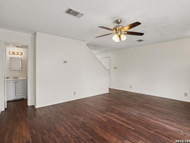 8931 Kenton Briar