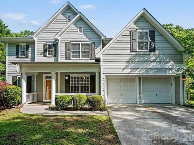 8932 Arbor Creek Dr, Charlotte, NC 28269