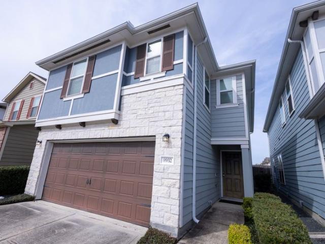 8932 Hollister Commons Ln, Houston, TX 77080 | MLS #45009