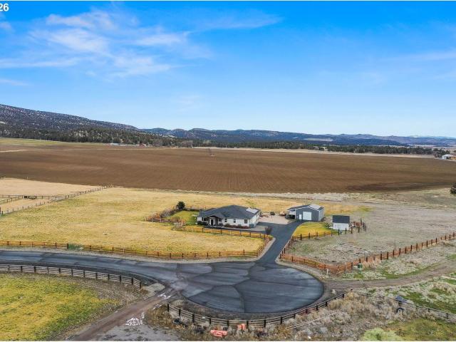 8933 nw elizabeth way, prineville, us, or