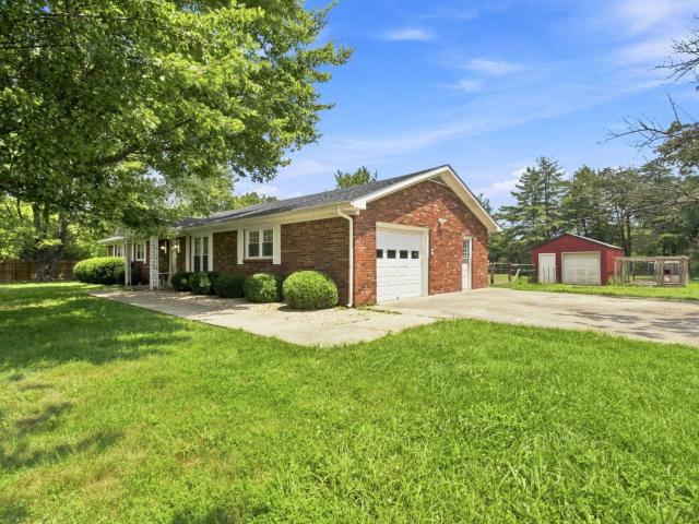 893 Charlie Norris Road