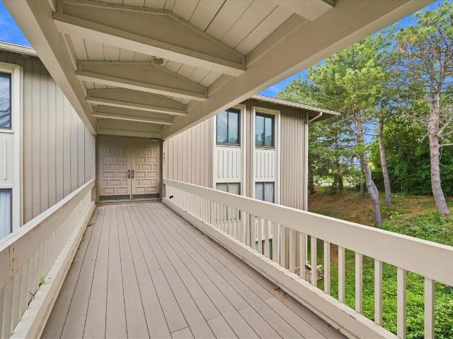 893 Cliffs Drive # Unit: 107