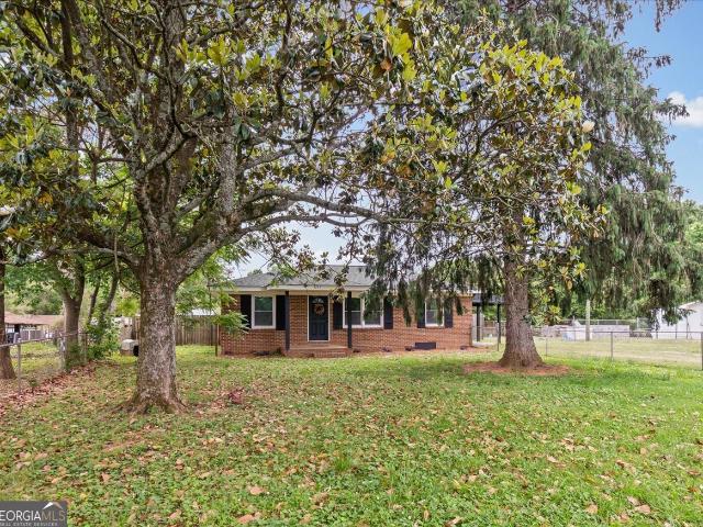 893 Gadsden Road SW