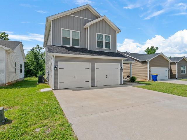 893 McFadin Station Street