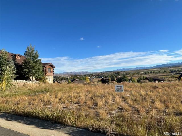 893 Saddle Ridge Circle