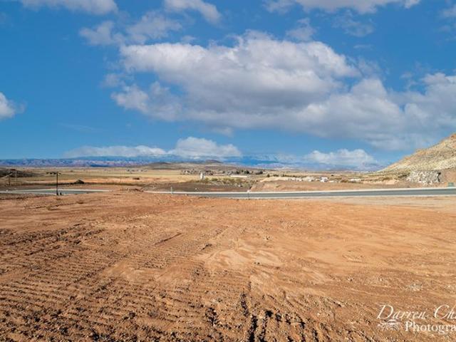 893 W Rock View Dr Unit 39, Hurricane, UT 84737