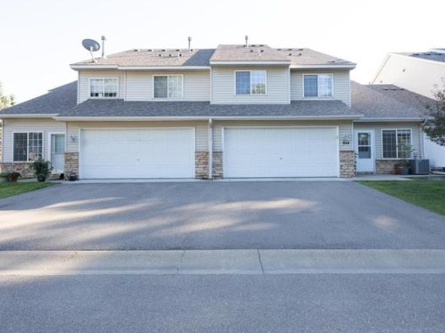 8944 Pheasant Ln, Saint Bonifacius, MN 55375