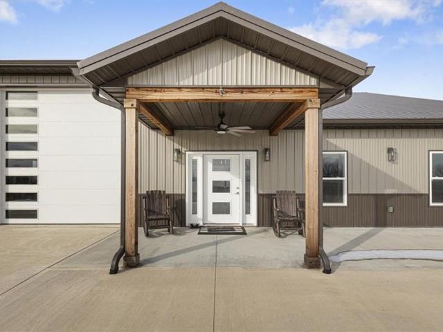8944 Southpoint Drive