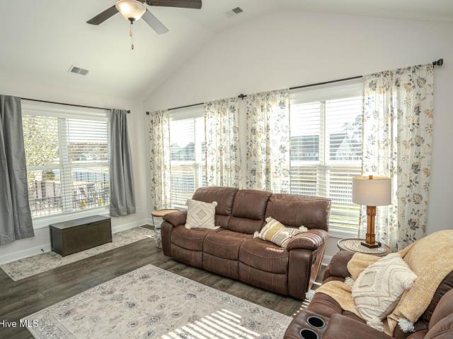 8945 Chesterfield Dr NW, Calabash, NC 28467 | MLS #100547