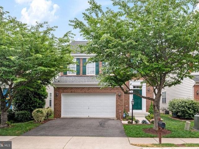 8945 Wynnefield Ct, Lorton, VA 22079