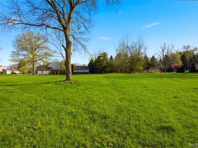 8946 Potowatomi Drive