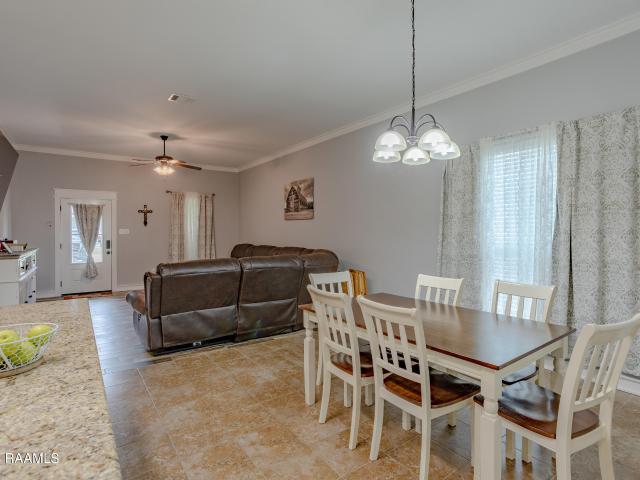 8946 Rue Blanc, Abbeville, LA 70510 | MLS #RA2500001