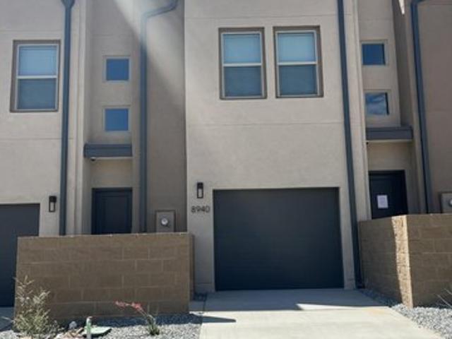 8940 Mountain Ash Ave SW, Albuquerque, NM 87121