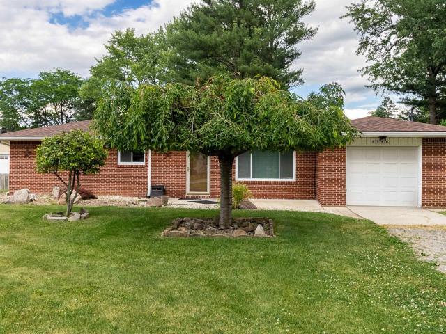 8940 Woodside Drive
