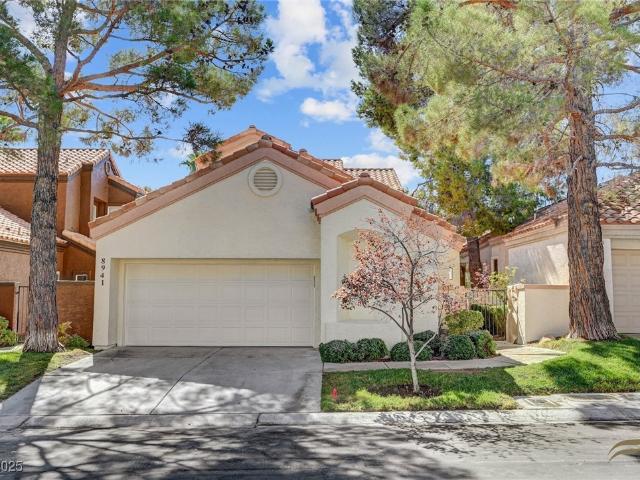 8941 Diamond Falls Dr, Las Vegas, NV 89117 | MLS #2716 | Compass
