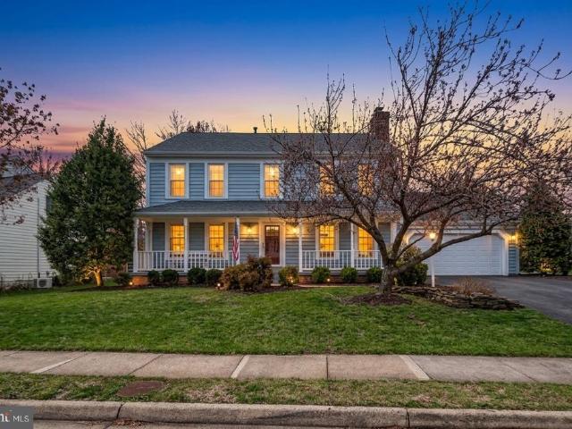 8942 Kenilworth Drive