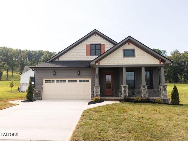 894 Black Bear Cir, Loudon, TN 37774