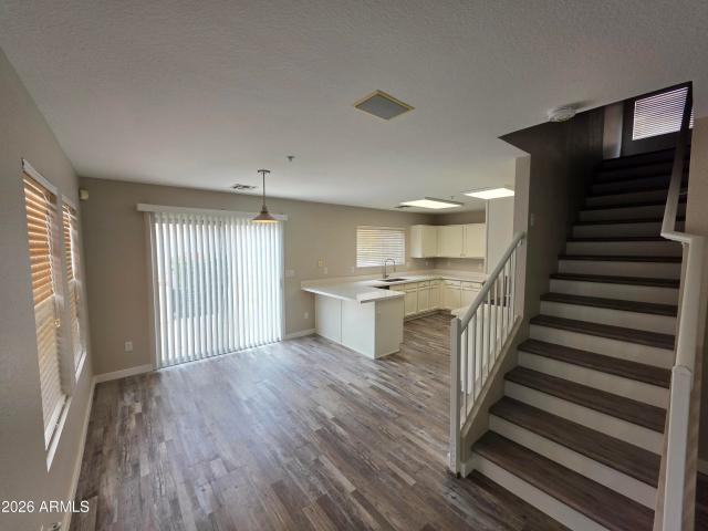8954 E Shangri La Road