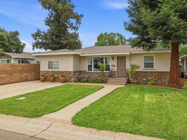 8954 Truman St, Elk Grove, CA 95624