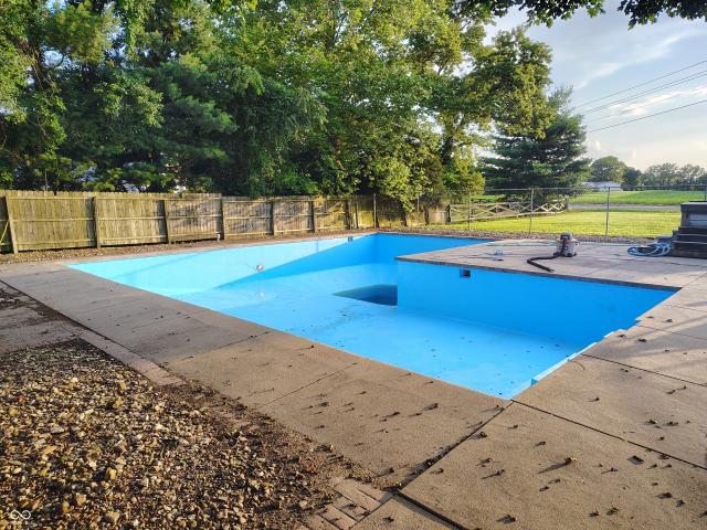 8955 N County Road 925 E