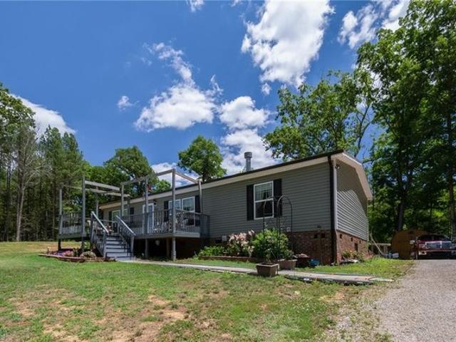 8955 Dennis Rd, Germanton, NC 27019