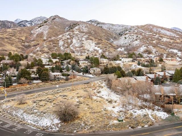 8955 S Wasatch Blvd, Sandy, UT 84093