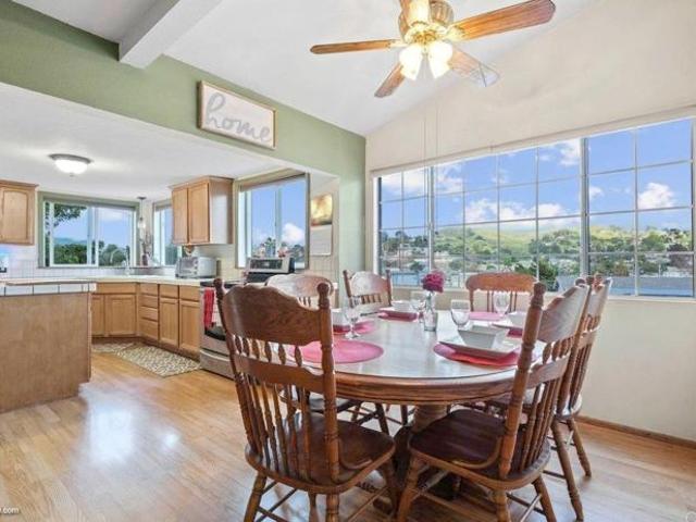 8956 Creekford Rd, Lakeside, CA 92040